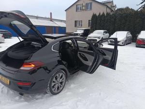 Hyundai i30 2019 in Marijampole, with an engine capacity of 1.35 L and mileage of 150 thousand km for 9499 €, photo 13 on AUTOMOTO.COM.LV