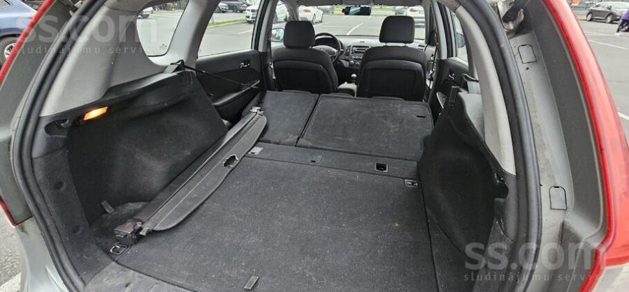 Hyundai i30 2008 Rīga, ar dzinēja tilpumu 1.60 L un nobraukumu 260 tūkst. km par 1280 €, foto 8 vietnē AUTOMOTO.COM.LV