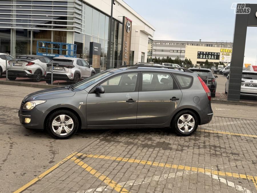 Hyundai i30 2009 Šauļi, ar dzinēja tilpumu 1.60 L un nobraukumu 208 tūkst. km par 1550 €, foto 4 vietnē AUTOMOTO.COM.LV