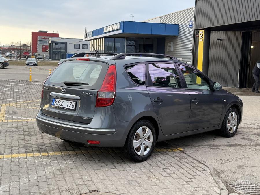 Hyundai i30 2009 Šauļi, ar dzinēja tilpumu 1.60 L un nobraukumu 208 tūkst. km par 1550 €, foto 5 vietnē AUTOMOTO.COM.LV