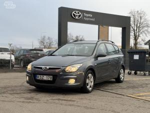 Hyundai i30 2009 in Siauliai, with an engine capacity of 1.60 L and mileage of 208 thousand km for 1550 €, photo 3 on AUTOMOTO.COM.LV