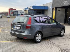 Hyundai i30 2009 in Siauliai, with an engine capacity of 1.60 L and mileage of 208 thousand km for 1550 €, photo 6 on AUTOMOTO.COM.LV