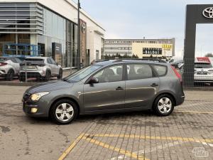 Hyundai i30 2009 Šauļi, ar dzinēja tilpumu 1.60 L un nobraukumu 208 tūkst. km par 1550 €, foto 5 vietnē AUTOMOTO.COM.LV