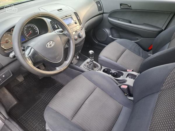 Hyundai i30 2009 Klaipėda, ar dzinēja tilpumu 1.60 L un nobraukumu 298 tūkst. km par 1550 €, foto 5 vietnē AUTOMOTO.COM.LV