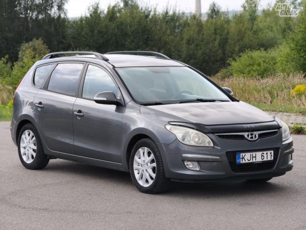 Hyundai i30 2009 in Vilnius, with an engine capacity of 1.60 L and mileage of 268 thousand km for 2500 €, photo 5 on AUTOMOTO.COM.LV