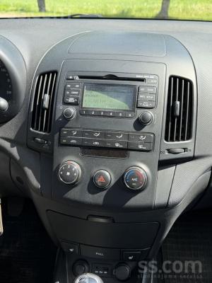 Hyundai i30 2010 Aizkraukle, ar dzinēja tilpumu 1.60 L un nobraukumu 390 tūkst. km par 2150 €, foto 10 vietnē AUTOMOTO.COM.LV