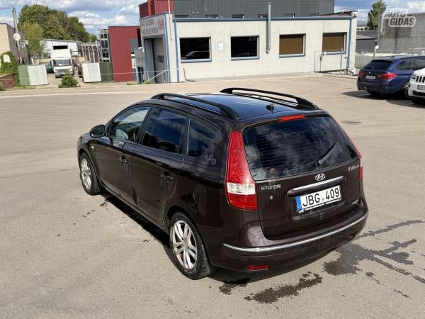 Хендай i30 2010 в Каунас, объемом двигателя 1.60 л и пробегом 260 тыс. км за 850 €, фото 3 на AUTOMOTO.COM.LV