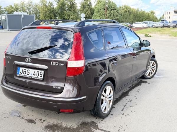 Хендай i30 2010 в Каунас, объемом двигателя 1.60 л и пробегом 260 тыс. км за 850 €, фото 9 на AUTOMOTO.COM.LV