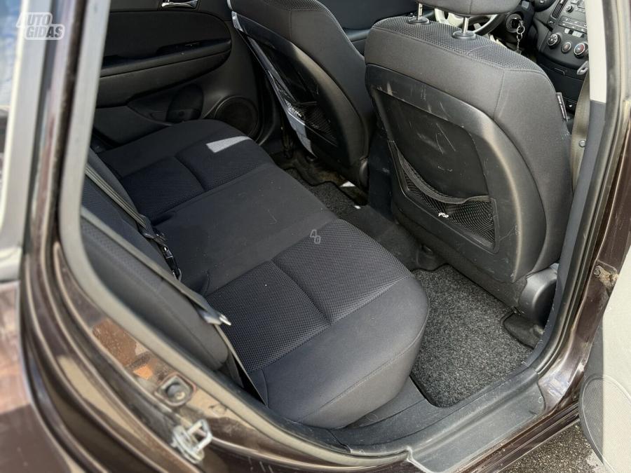 Хендай i30 2010 в Каунас, объемом двигателя 1.60 л и пробегом 260 тыс. км за 850 €, фото 16 на AUTOMOTO.COM.LV