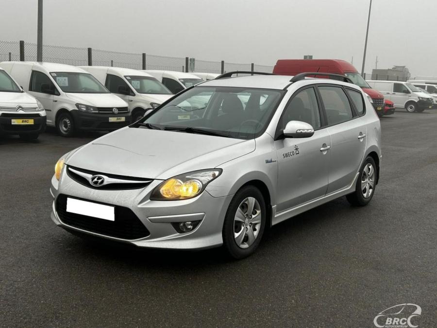 Hyundai i30 2012 Viļņa, ar dzinēja tilpumu 1.58 L un nobraukumu 376 tūkst. km par 2290 €, foto 1 vietnē AUTOMOTO.COM.LV