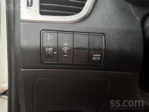 Hyundai i30 2012 in Riga, with an engine capacity of 1.60 L and mileage of 255 thousand km for 4900 €, photo 15 on AUTOMOTO.COM.LV