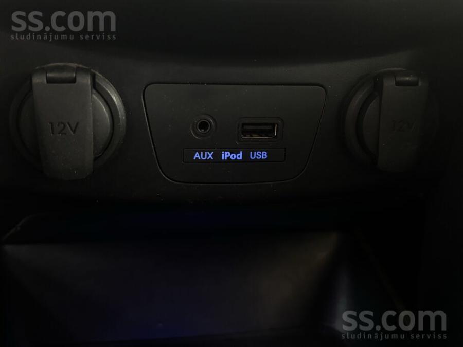 Hyundai i30 2012 in Riga, with an engine capacity of 1.60 L and mileage of 255 thousand km for 4900 €, photo 16 on AUTOMOTO.COM.LV