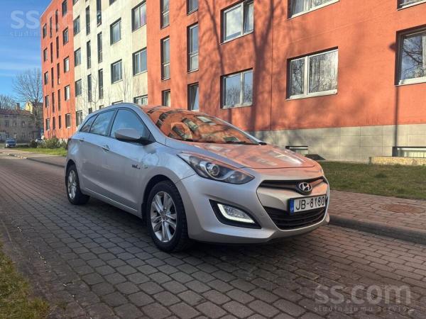 Хендай i30 2012 в Рига, объемом двигателя 1.40 л и пробегом 306 тыс. км за 3200 €, фото 1 на AUTOMOTO.COM.LV