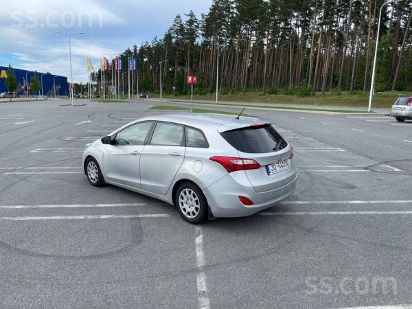 Hyundai i30 2012 Rīga, ar dzinēja tilpumu 1.60 L un nobraukumu 257 tūkst. km par 4100 €, foto 3 vietnē AUTOMOTO.COM.LV