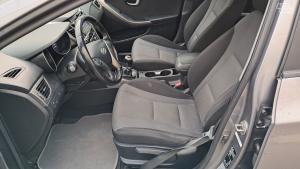 Hyundai i30 2013 in Klaipeda, with an engine capacity of 1.40 L and mileage of 245 thousand km for 4700 €, photo 20 on AUTOMOTO.COM.LV