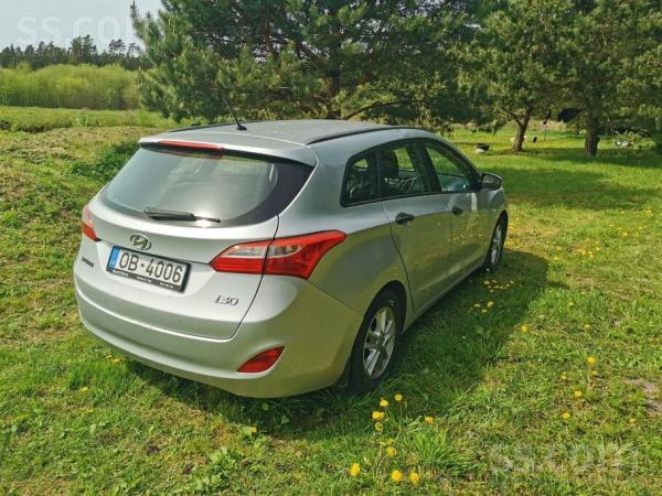 Хендай i30 2015 в Рига, объемом двигателя 1.40 л и пробегом 326 тыс. км за 3350 €, фото 2 на AUTOMOTO.COM.LV