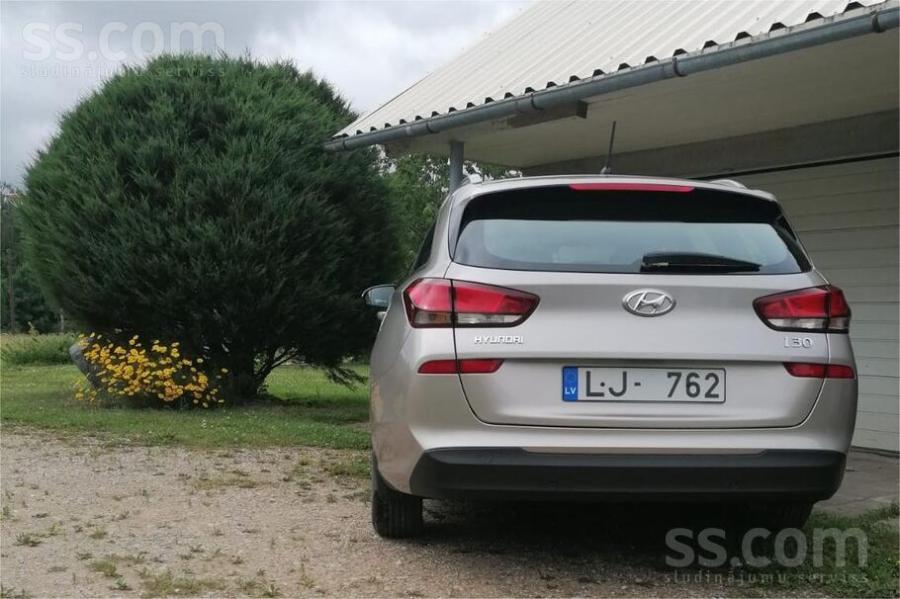 Hyundai i30 2018 Liepāja, ar dzinēja tilpumu 1.40 L un nobraukumu 65 tūkst. km par 10600 €, foto 5 vietnē AUTOMOTO.COM.LV