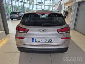 Hyundai i30 2018 Liepāja, ar dzinēja tilpumu 1.40 L un nobraukumu 65 tūkst. km par 8990 €, foto 6 vietnē AUTOMOTO.COM.LV