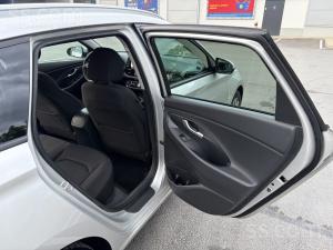 Хендай i30 2018 в Рига, объемом двигателя 1.60 л и пробегом 86 тыс. км за 9300 €, фото 11 на AUTOMOTO.COM.LV