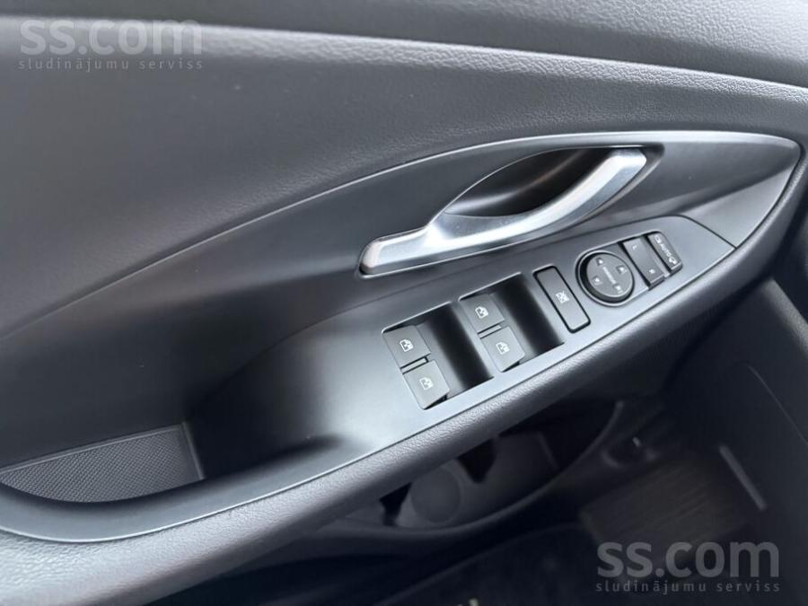 Хендай i30 2018 в Рига, объемом двигателя 1.60 л и пробегом 86 тыс. км за 9300 €, фото 14 на AUTOMOTO.COM.LV