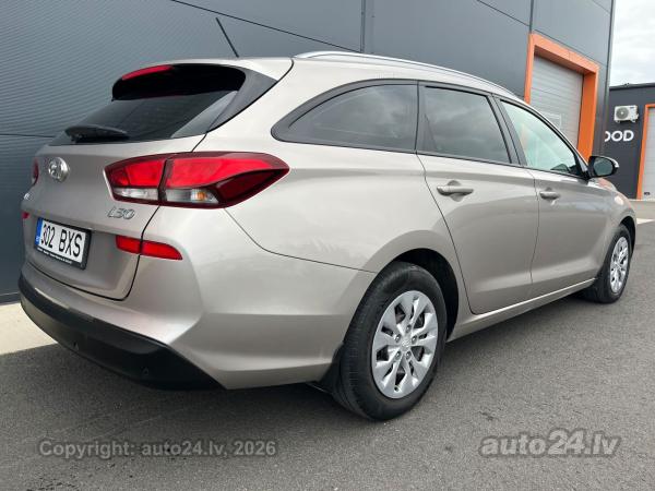 Хендай i30 2018 в Курессааре на AUTOMOTO.COM.LV Хендай i30 2018 в Курессааре, объемом двигателя 1.40 л и пробегом 97 тыс. км за 10350 €, фото 7 на AUTOMOTO.COM.LV