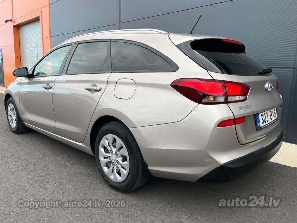 Hyundai i30 2018 in Kuressaare, with an engine capacity of 1.40 L and mileage of 97 thousand km for 9990 €, photo 5 on AUTOMOTO.COM.LV