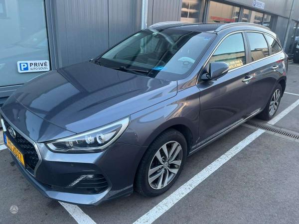 Hyundai i30 2019 Marijampole, ar dzinēja tilpumu 1.58 L un nobraukumu 250 tūkst. km par 4499 €, foto 2 vietnē AUTOMOTO.COM.LV