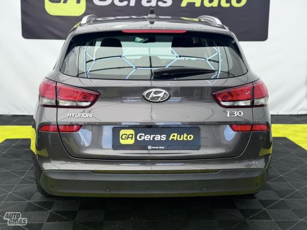 Hyundai i30 2019 in Avizieniai, with an engine capacity of 1.60 L and mileage of 144 thousand km for 7800 €, photo 6 on AUTOMOTO.COM.LV