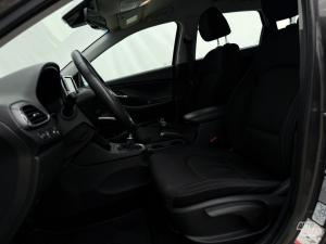 Hyundai i30 2019 Avižieniai, ar dzinēja tilpumu 1.60 L un nobraukumu 144 tūkst. km par 7800 €, foto 11 vietnē AUTOMOTO.COM.LV