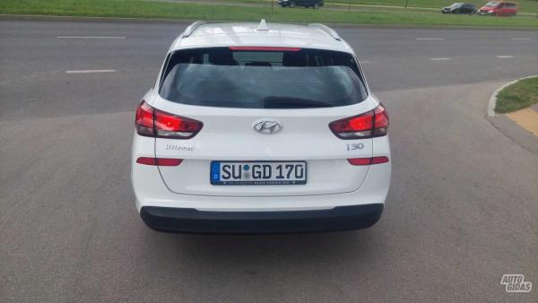Hyundai i30 2019 KauÅa vietnÄ Hyundai i30 2019 KauÅa, ar dzinÄja tilpumu 1.60 L un nobraukumu 208 tÅ«kst. km par 6600 ā¬, foto 8 vietnÄ AUTOMOTO.COM.LV