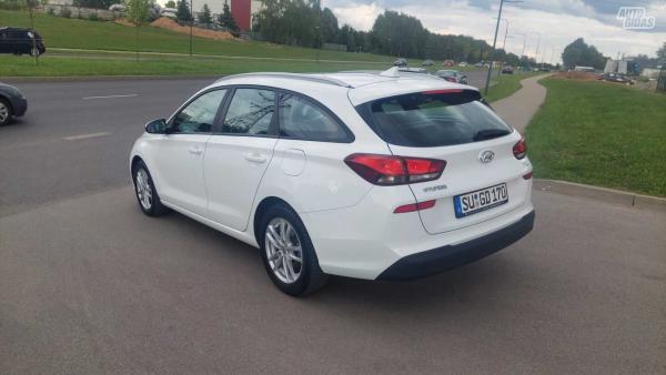 Hyundai i30 2019 KauÅa vietnÄ Hyundai i30 2019 KauÅa, ar dzinÄja tilpumu 1.60 L un nobraukumu 208 tÅ«kst. km par 6600 ā¬, foto 9 vietnÄ AUTOMOTO.COM.LV