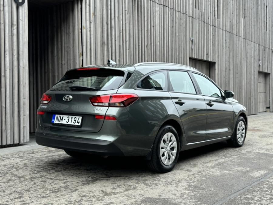 Hyundai i30 2023 Rīga, ar dzinēja tilpumu 1.50 L un nobraukumu 38 tūkst. km par 15995 €, foto 4 vietnē AUTOMOTO.COM.LV