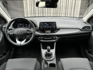 Hyundai i30 2023 Rīga, ar dzinēja tilpumu 1.50 L un nobraukumu 38 tūkst. km par 15995 €, foto 11 vietnē AUTOMOTO.COM.LV