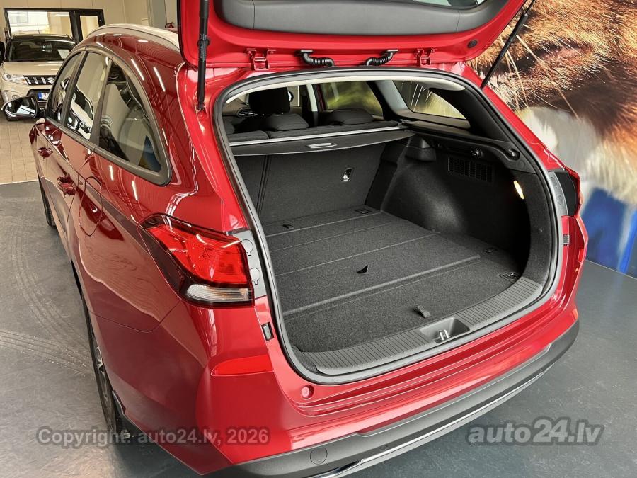 Hyundai i30 2023 Tallina, ar dzinēja tilpumu 1.00 L un nobraukumu 42 tūkst. km par 15800 €, foto 5 vietnē AUTOMOTO.COM.LV
