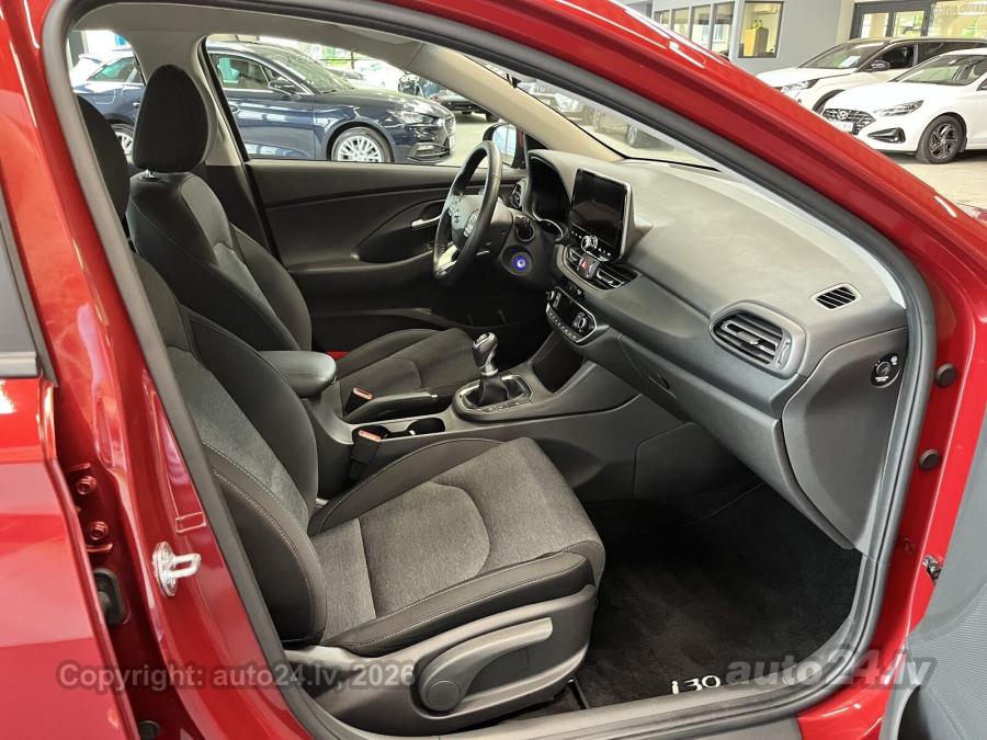 Hyundai i30 2023 Tallina, ar dzinēja tilpumu 1.00 L un nobraukumu 42 tūkst. km par 15800 €, foto 6 vietnē AUTOMOTO.COM.LV