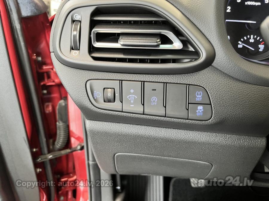 Hyundai i30 2023 Tallina, ar dzinēja tilpumu 1.00 L un nobraukumu 42 tūkst. km par 15800 €, foto 22 vietnē AUTOMOTO.COM.LV