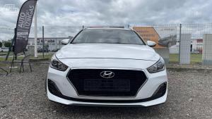 White Hyundai i30 2019 in Marijampole, with an engine capacity of 1.60 L and mileage of 119 thousand km for 8650 €, photo 3 on AUTOMOTO.COM.LV