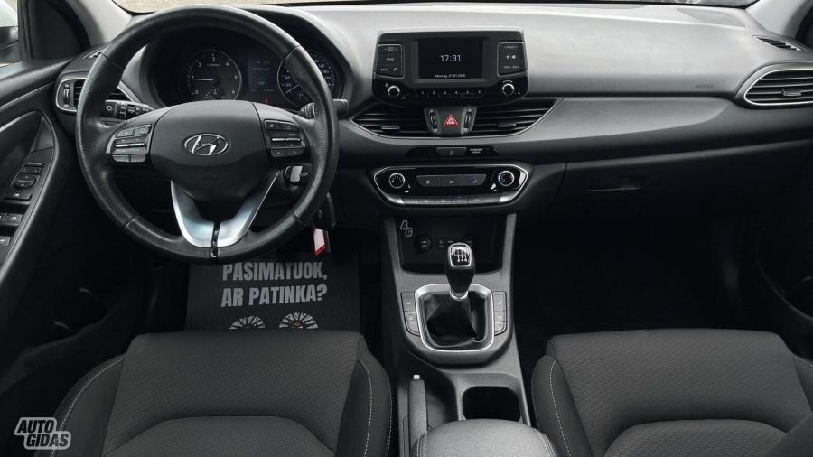 White Hyundai i30 2019 in Marijampole, with an engine capacity of 1.60 L and mileage of 119 thousand km for 8650 €, photo 14 on AUTOMOTO.COM.LV