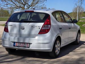 Balts Hyundai i30 2009 Rīga, ar dzinēja tilpumu 1.40 L un nobraukumu 178 tūkst. km par 2990 €, foto 14 vietnē AUTOMOTO.COM.LV