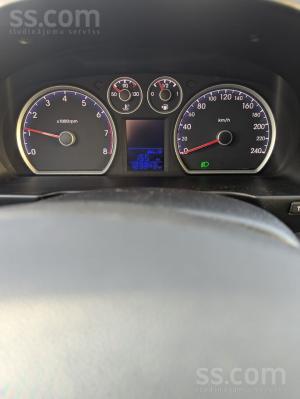 Balts Hyundai i30 2011 Ogre, ar dzinēja tilpumu 1.40 L un nobraukumu 123 tūkst. km par 3200 €, foto 11 vietnē AUTOMOTO.COM.LV