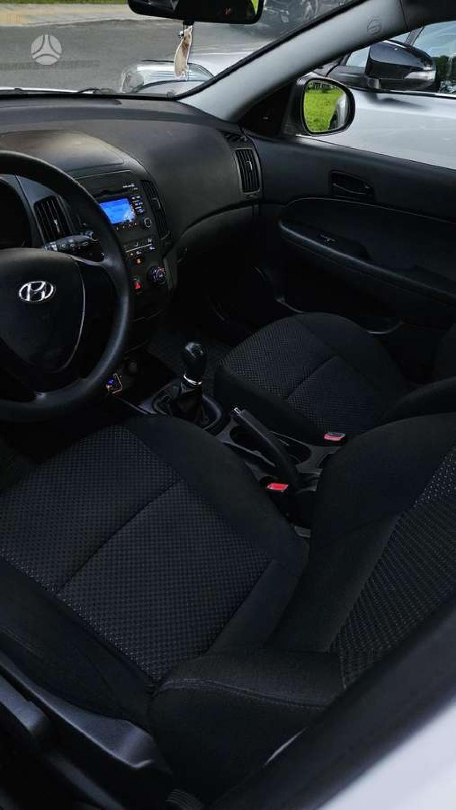 Balts Hyundai i30 2011 Klaipėda, ar dzinēja tilpumu 1.40 L un nobraukumu 170 tūkst. km par 3350 €, foto 6 vietnē AUTOMOTO.COM.LV