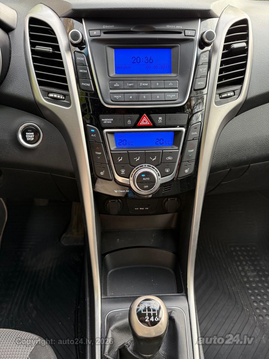Balts Hyundai i30 2012 Tallina, ar dzinēja tilpumu 1.60 L un nobraukumu 239 tūkst. km par 3490 €, foto 12 vietnē AUTOMOTO.COM.LV