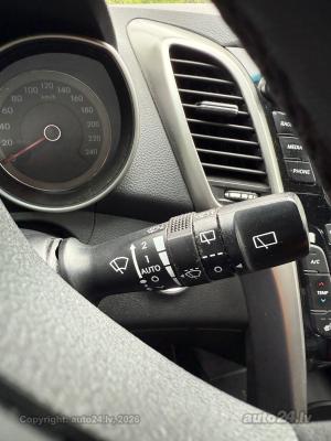 Balts Hyundai i30 2012 Tallina, ar dzinēja tilpumu 1.60 L un nobraukumu 239 tūkst. km par 3490 €, foto 14 vietnē AUTOMOTO.COM.LV