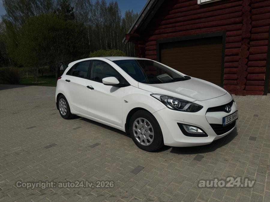 Белый Хендай i30 2012 в Таллин, объемом двигателя 1.40 л и пробегом 180 тыс. км за 4400 €, фото 1 на AUTOMOTO.COM.LV