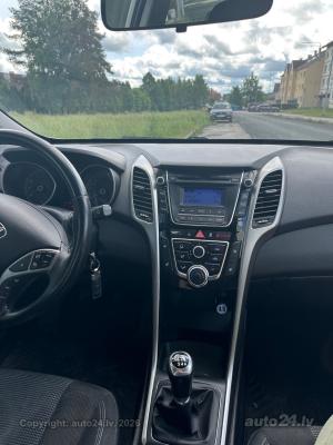 Белый Хендай i30 2012 в Таллин, объемом двигателя 1.40 л и пробегом 180 тыс. км за 4400 €, фото 8 на AUTOMOTO.COM.LV