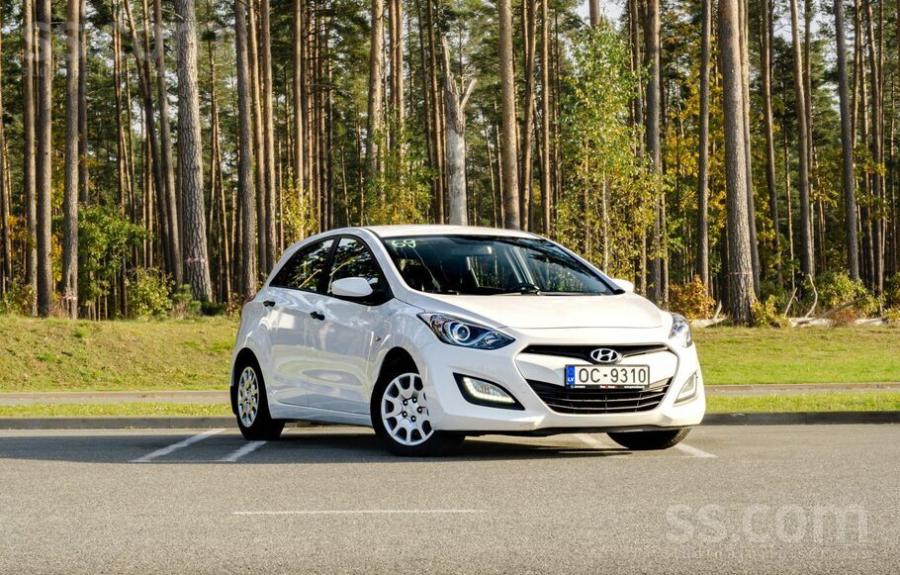 Balts Hyundai i30 2013 Rīga, ar dzinēja tilpumu 1.40 L un nobraukumu 274 tūkst. km par 3990 €, foto 2 vietnē AUTOMOTO.COM.LV