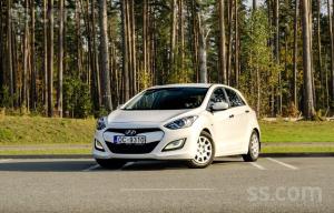 Balts Hyundai i30 2013 Rīga, ar dzinēja tilpumu 1.40 L un nobraukumu 274 tūkst. km par 3990 €, foto 5 vietnē AUTOMOTO.COM.LV