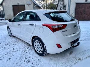 Balts Hyundai i30 2013 Šauļi, ar dzinēja tilpumu 1.40 L un nobraukumu 244 tūkst. km par 2999 €, foto 4 vietnē AUTOMOTO.COM.LV