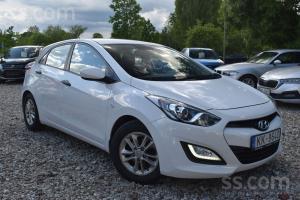 Белый Хендай i30 2013 в Кулдига, объемом двигателя 1.40 л и пробегом 0 тыс. км за 3990 €, фото 5 на AUTOMOTO.COM.LV