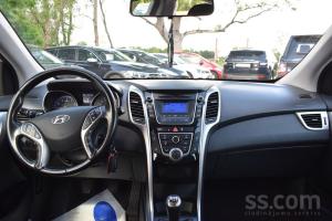 Белый Хендай i30 2013 в Кулдига, объемом двигателя 1.40 л и пробегом 0 тыс. км за 3990 €, фото 18 на AUTOMOTO.COM.LV